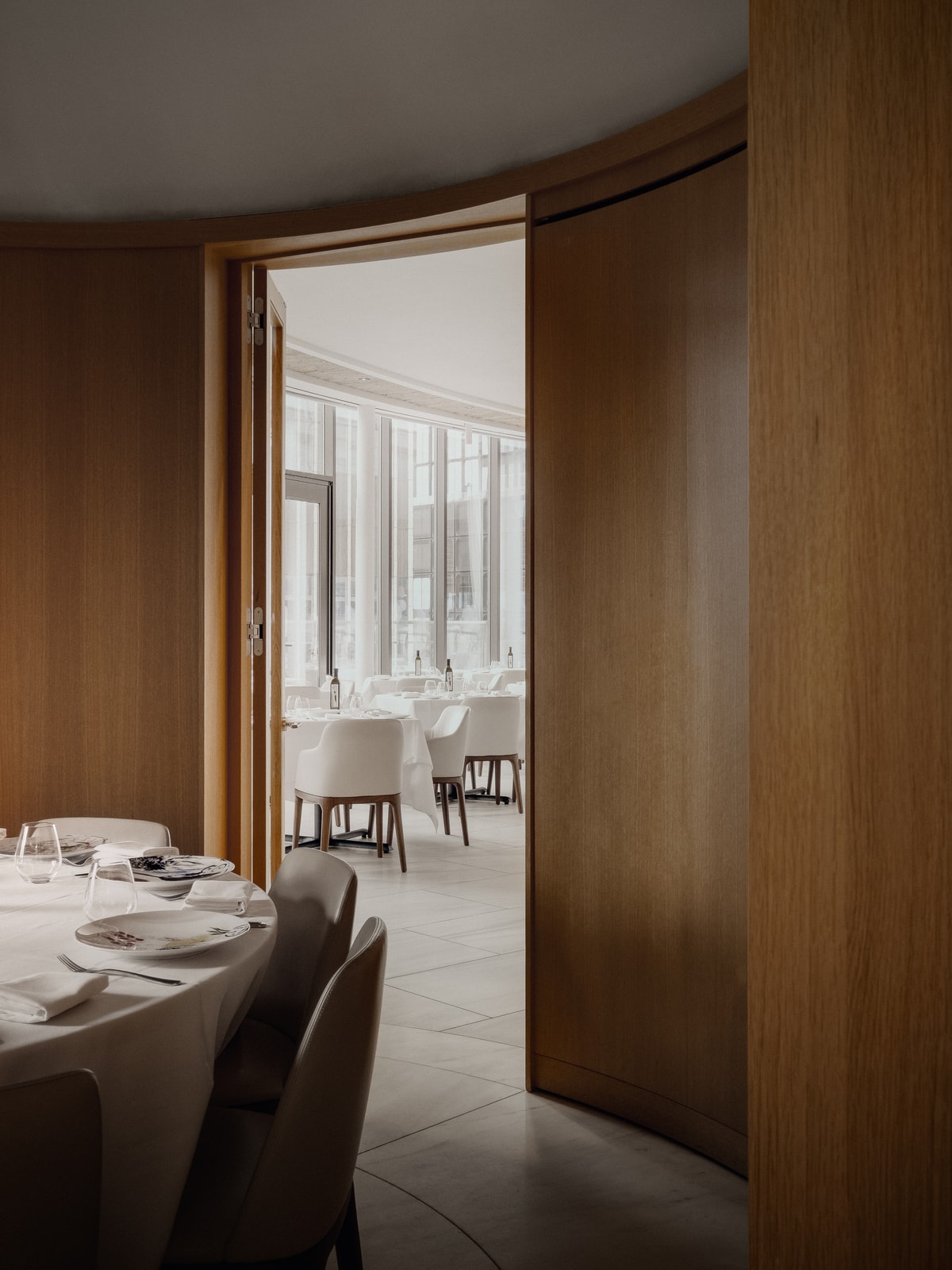 ESTIATORIO MILOS & MILOS WINE BAR - David Bucovy Architect, PLLC